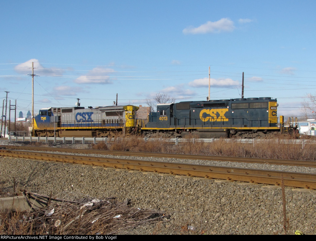 CSX 4013 and 7341